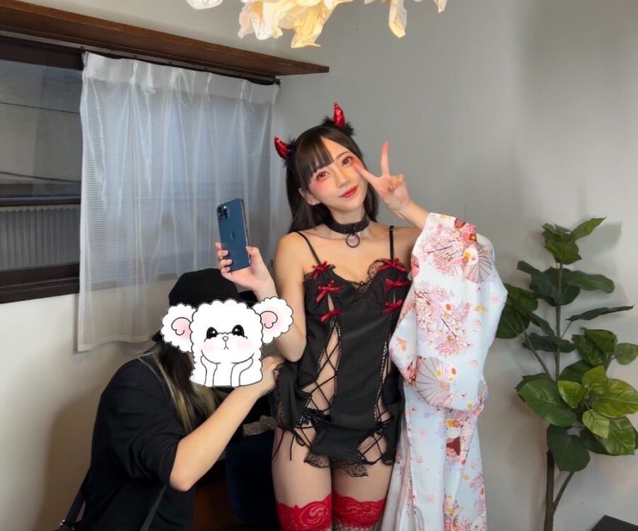 AV女優七澤米亞參加AGA成人動漫展 曝親密福利樂喊「我愛你們」