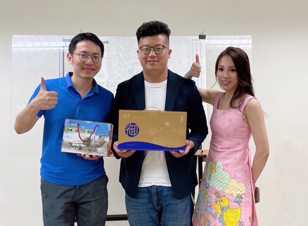 嘉市街頭Lamorcom專屬優惠看板 吳瀅瀅：化身黑馬共拚嘉義經濟