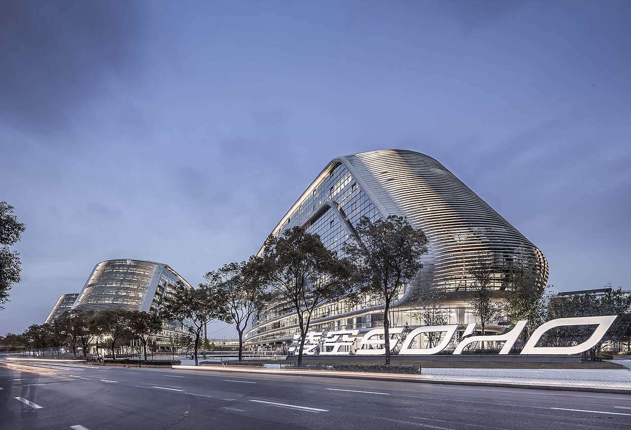 中國地產「鬼故事」頻傳 SOHO中國驚爆欠稅87億