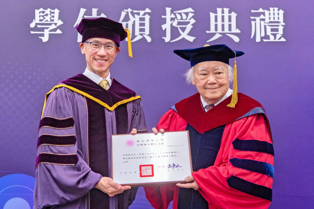 將廢油變綠金的生質柴油領航者 傑出企業家李義發獲國立清華大學頒授名譽博士