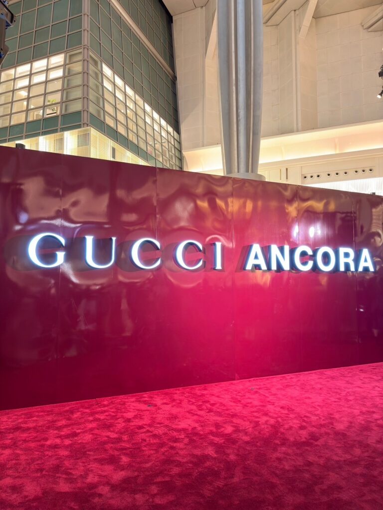 GUCCI ANCORA 時尚藝術特展本周五正式於101開展！kate spade春夏新品林柏宏自信演繹