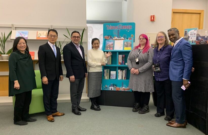 國圖深化國際交流 美國芝加哥公共圖書館總館設置Taiwan Corner