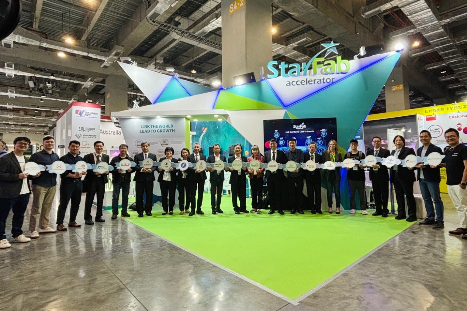 StarFab推智慧星系概念 揪指標大廠、政府機構攜手建AI創新生態系