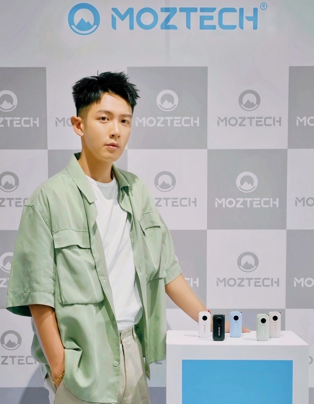 柯震東出席代言 MOZTECH墨子科技太空艙新色發佈會