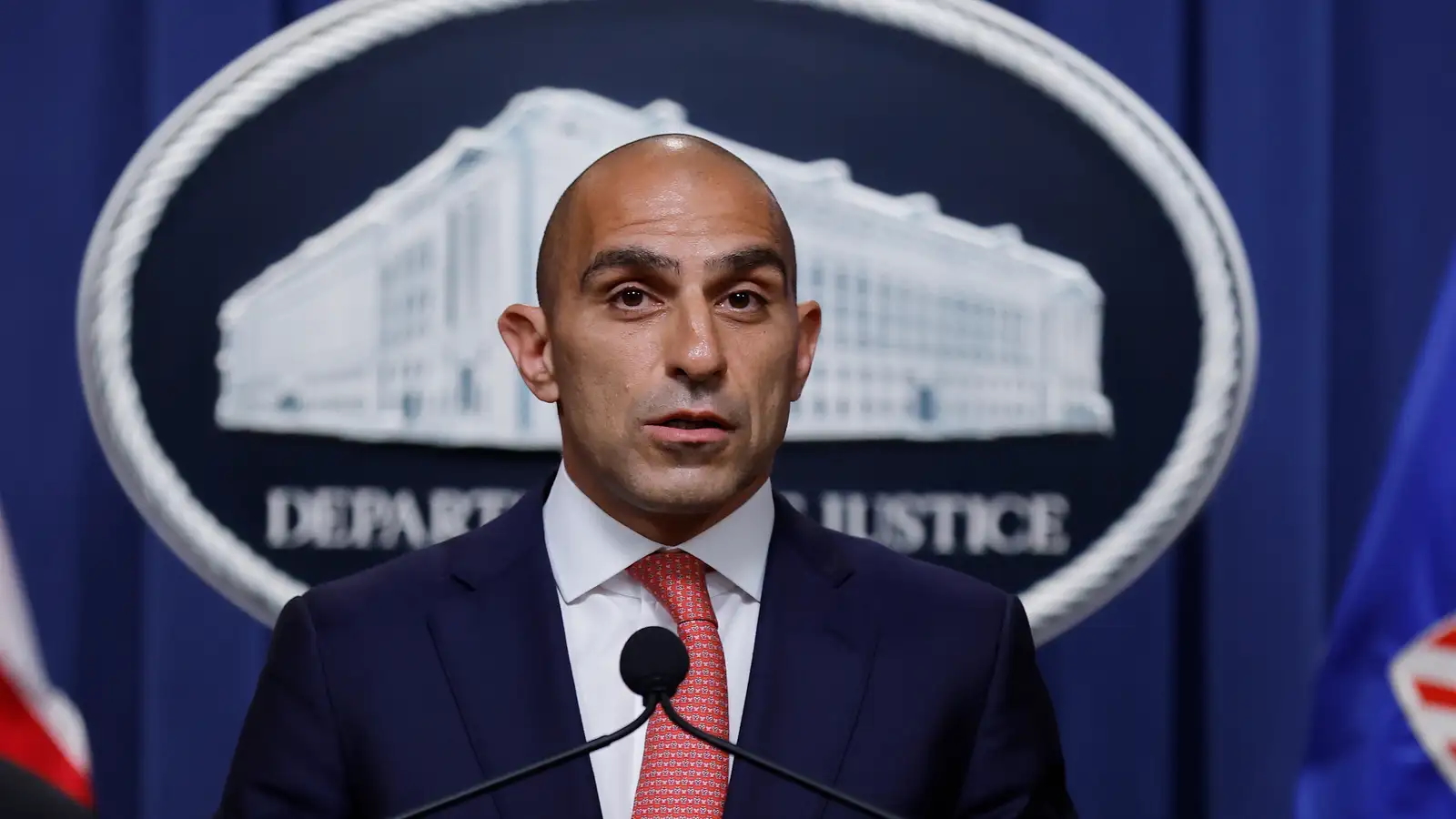 美國 CFTC 主席 Rostin Behnam 宣布 1 月 20 日卸任，誰是熱門接班人選？