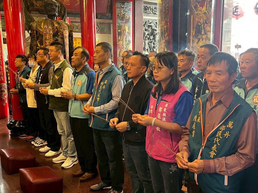 2025萬丹紅豆牛奶節 逾500位鄉親同歡踩街